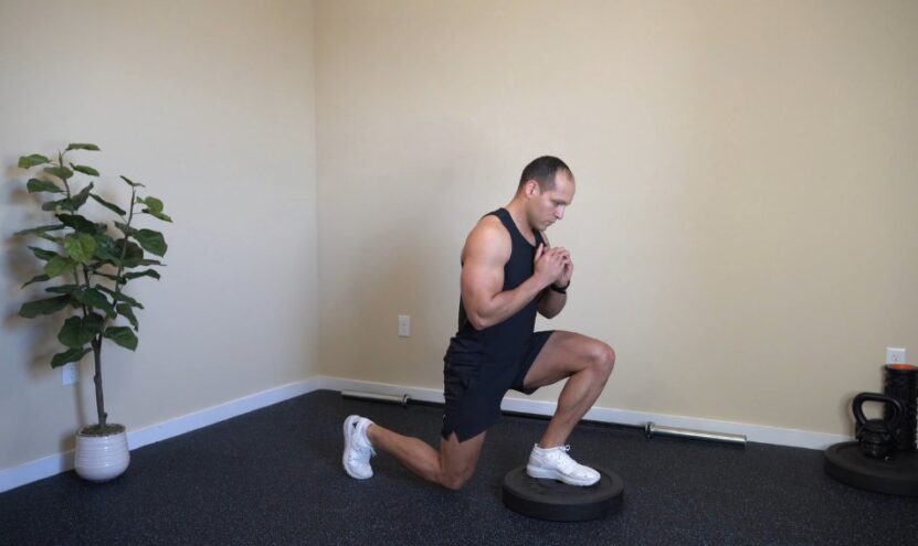 How Effective Are Elevated Reverse Lunges for Leg Strength?